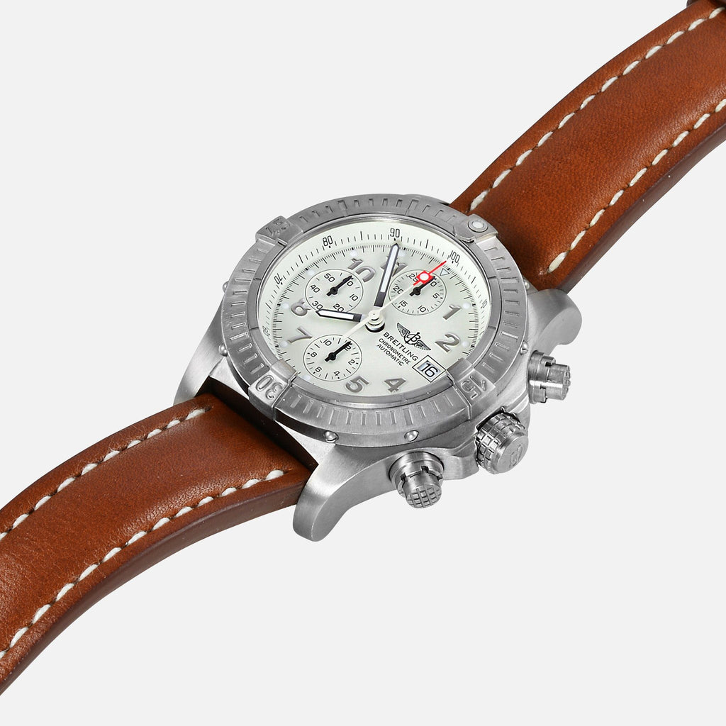 Breitling Chrono Avenger Titanium White Dial Mens Watch E13360 - Dan R